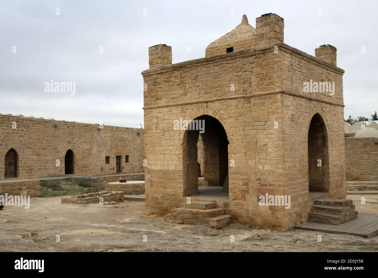 Fire Temple Ateshgah of Baku, Azerbaijan Stock Photo - Alamy