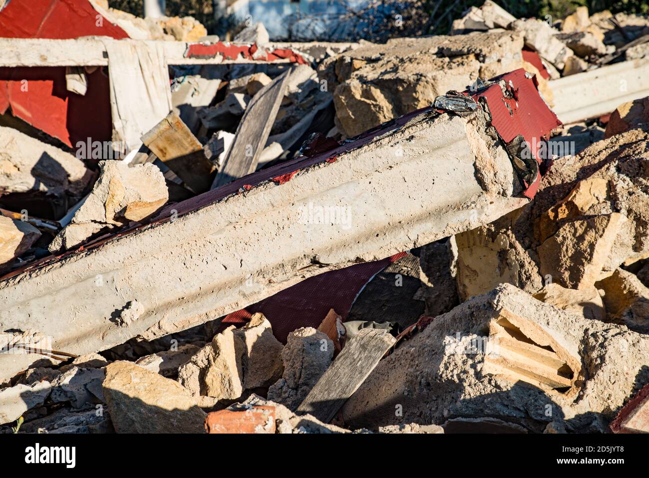 Demolition site rubble in a full frame take Stock Photo - Alamy