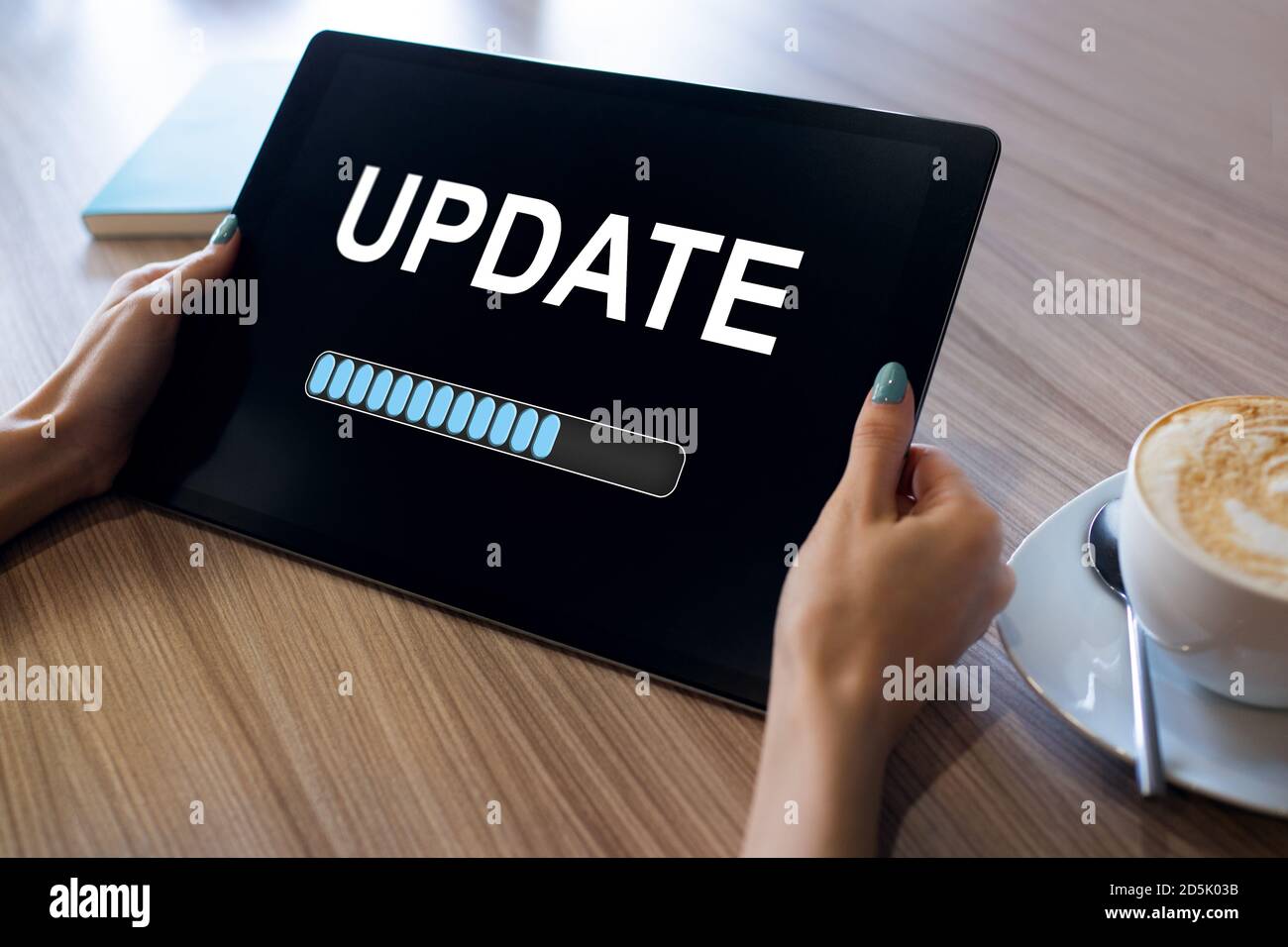 Update status bar on device screen. Software development and technology ...