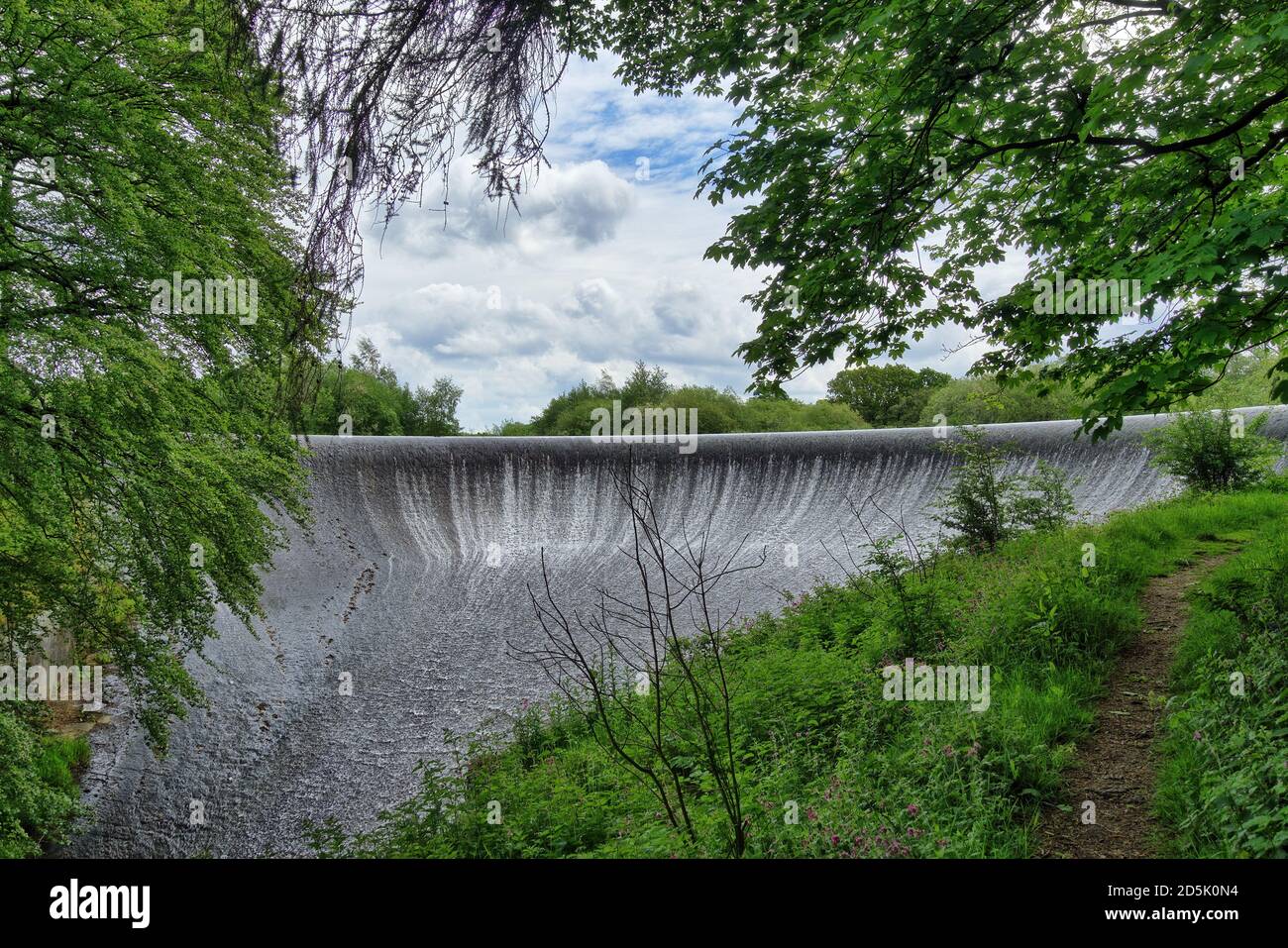 Abbeystead reservoir’ lancashire hi-res stock photography and images ...