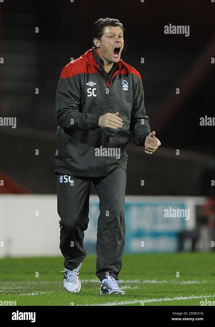 Nottingham forests manager steve cotterill hi-res stock photography and ...