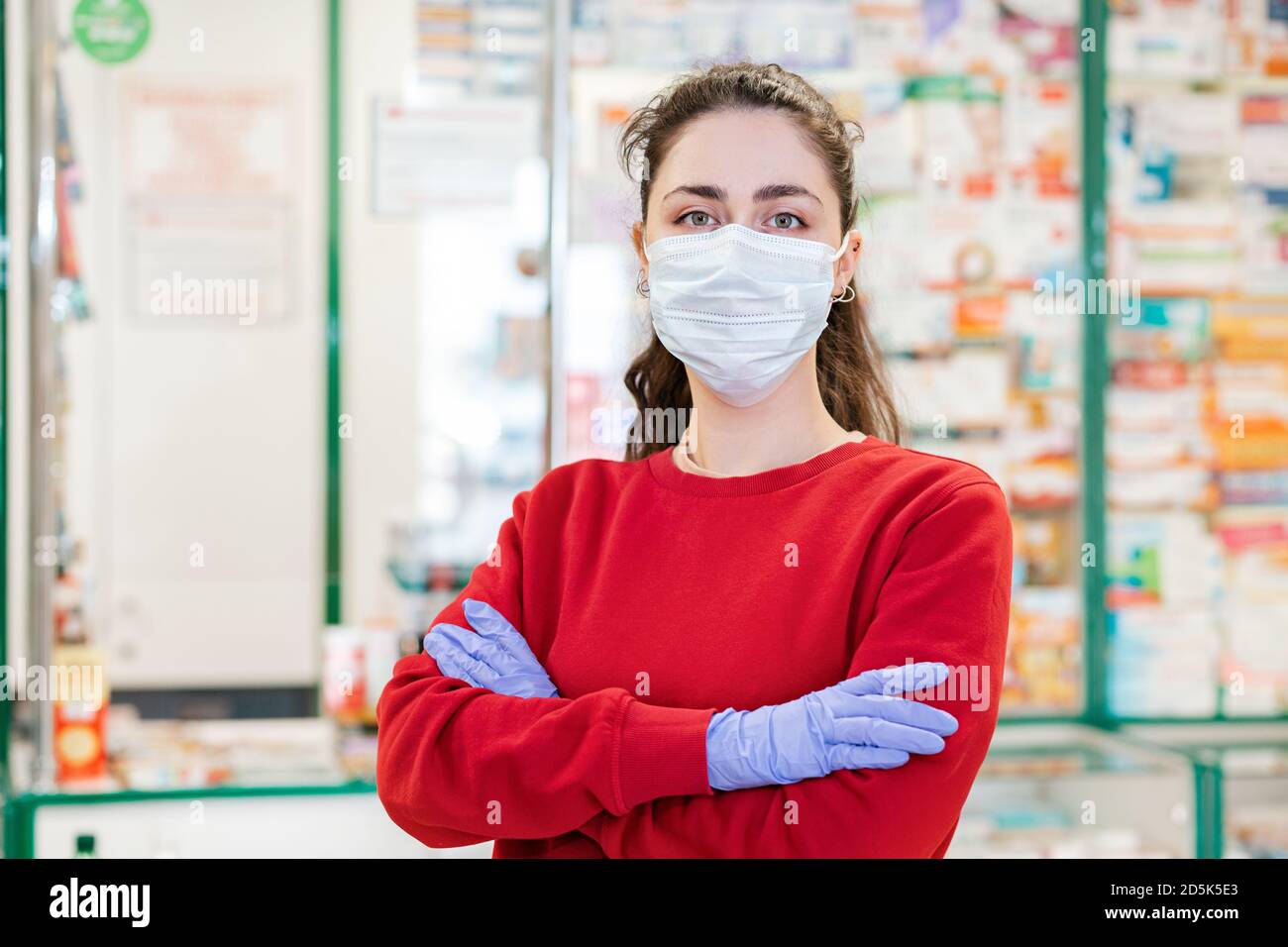Pharmacy window hi-res stock photography and images - Alamy