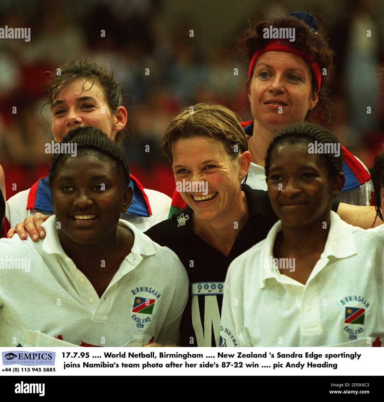 17.7.95 .... World Netball, Birmingham .... New Zealand 's Sandra Edge ...
