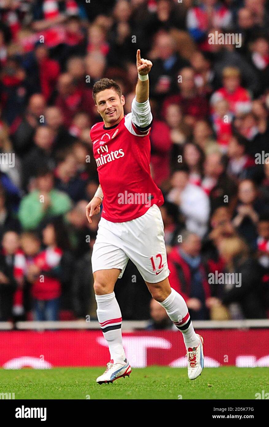Arsenal's Olivier Giroud celebrates after scoring his team's opening ...