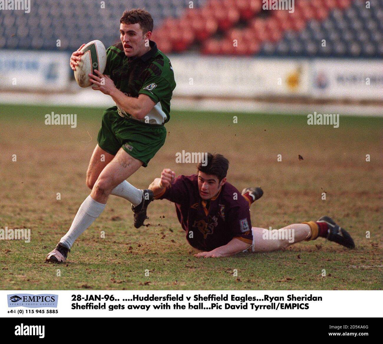 Rugby league huddersfield v sheffield eagles hi-res stock photography ...