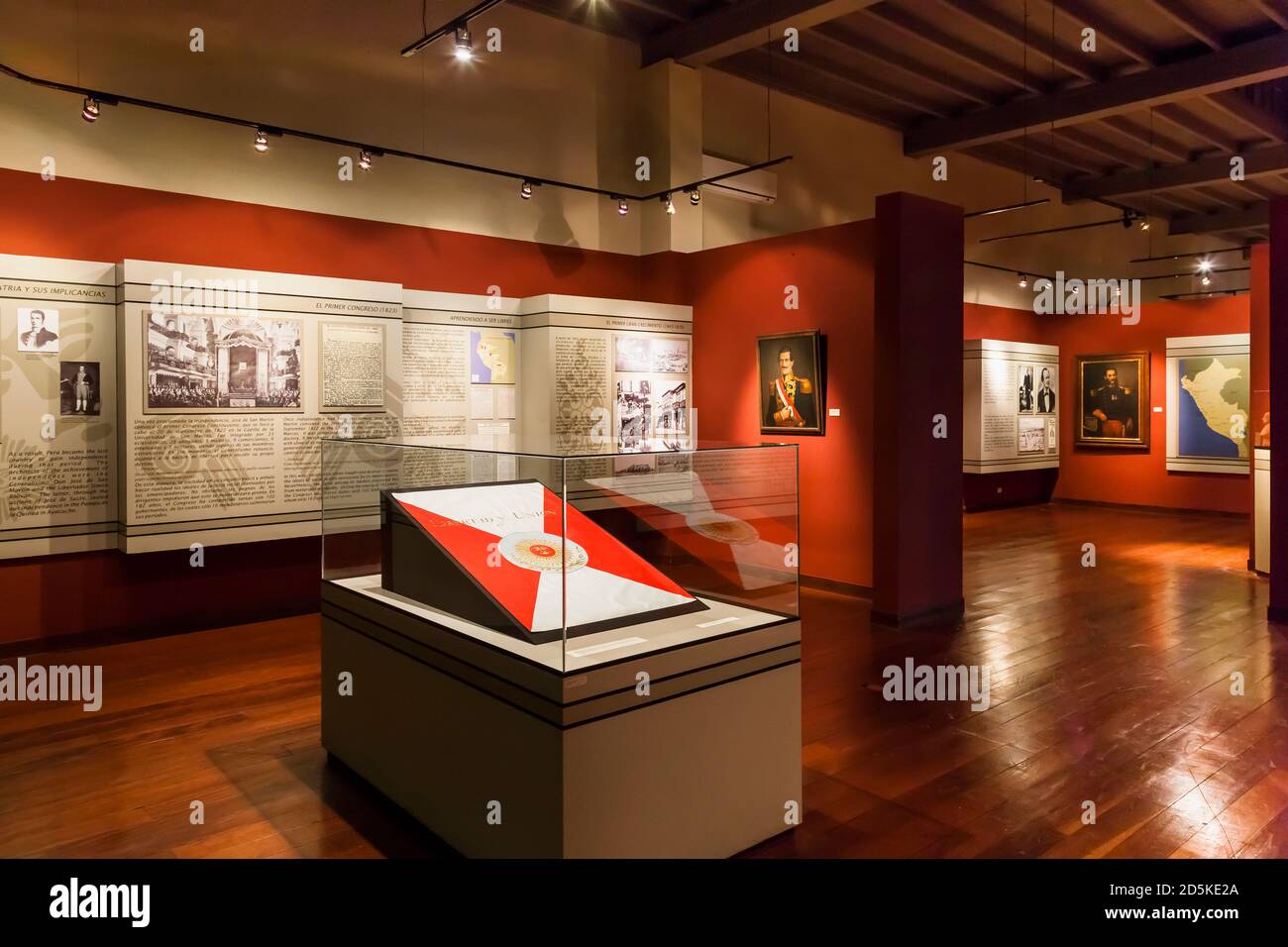 The modern history collection gallery, "National Museum of Archaeology ...