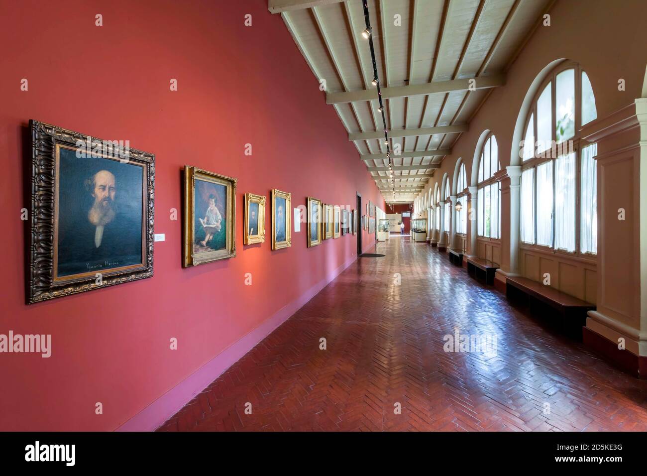 The modern history collection gallery, "National Museum of Archaeology ...