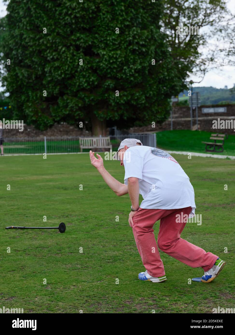 Playing target bowls hi-res stock photography and images - Alamy