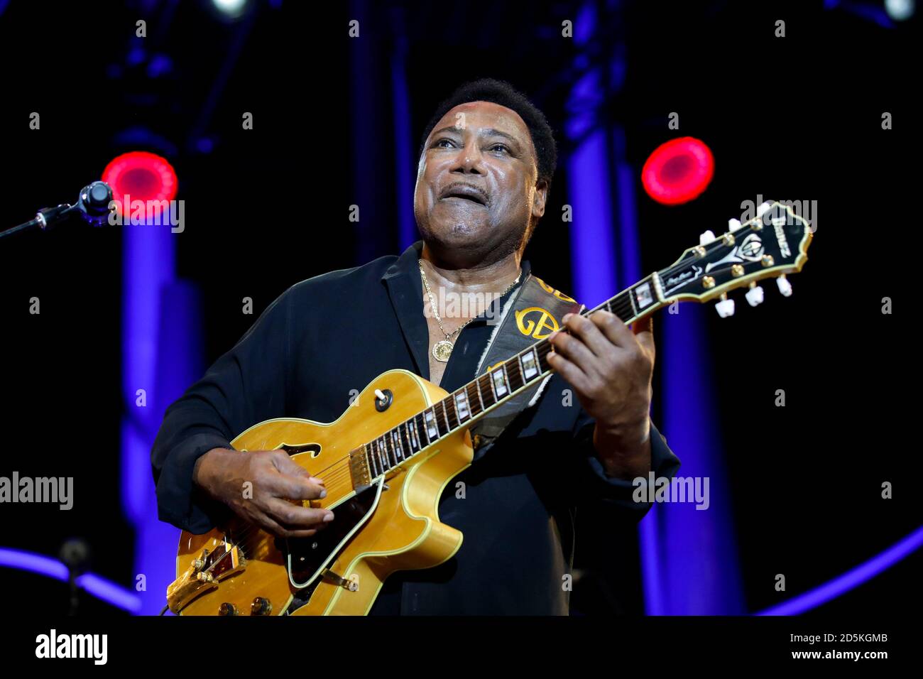 George benson jazz hi-res stock photography and images - Alamy
