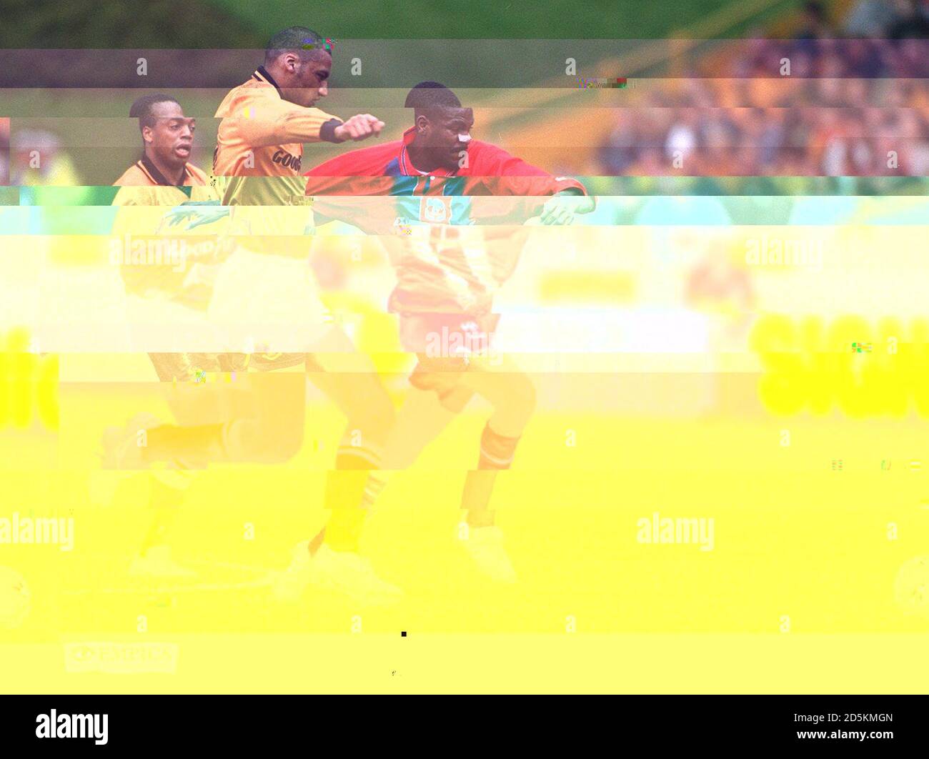 Wolverhampton wanderers crystal palace hi-res stock photography and ...