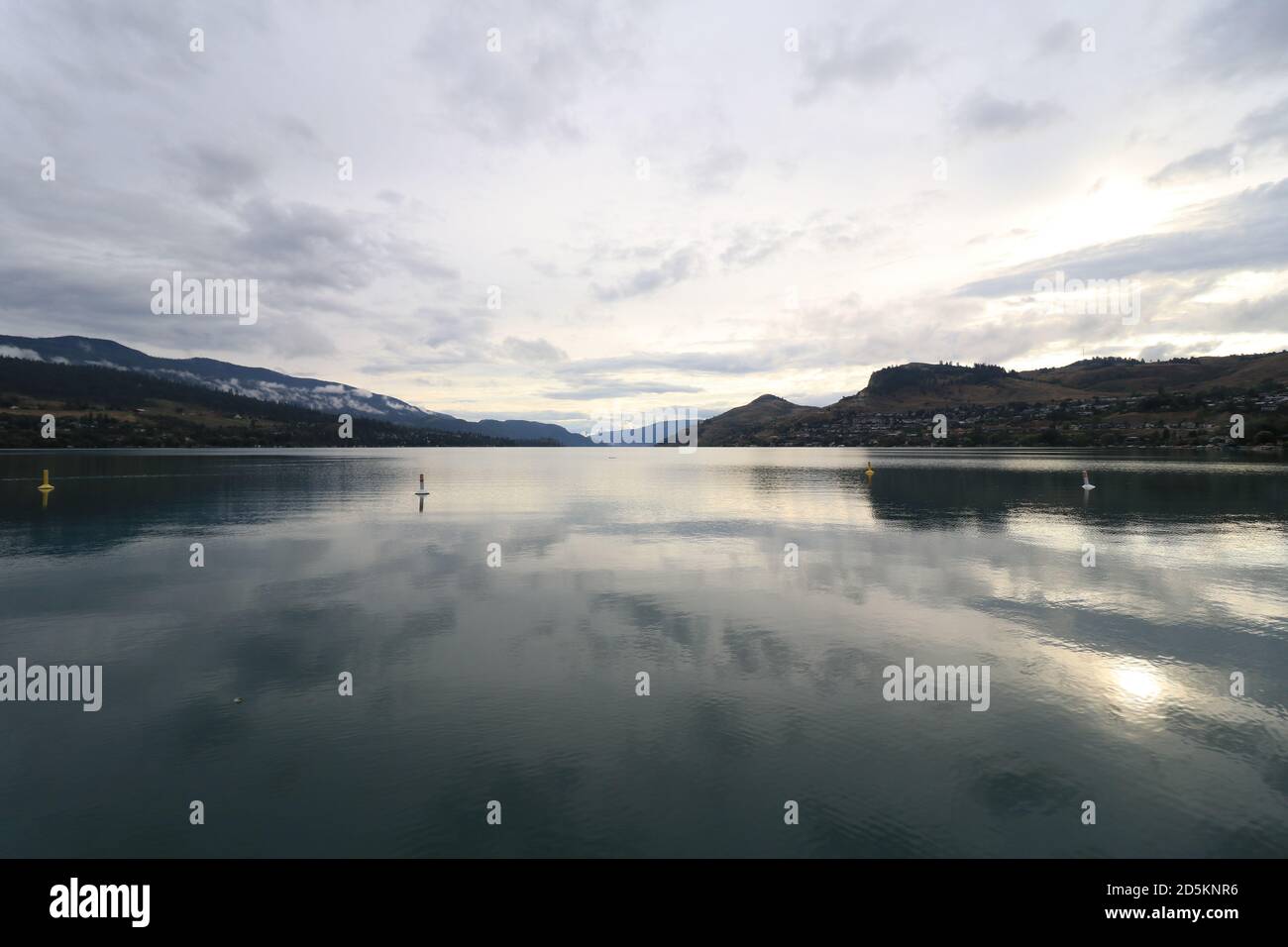 Lake with mountains in Canada, Kalamalka Lake Stock Photo - Alamy