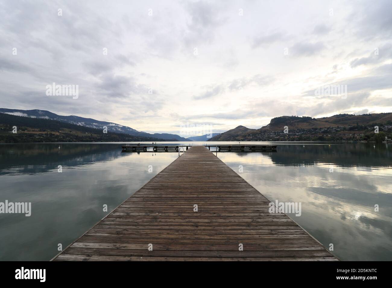 big pier at Kalamalka lake in Canada Stock Photo - Alamy