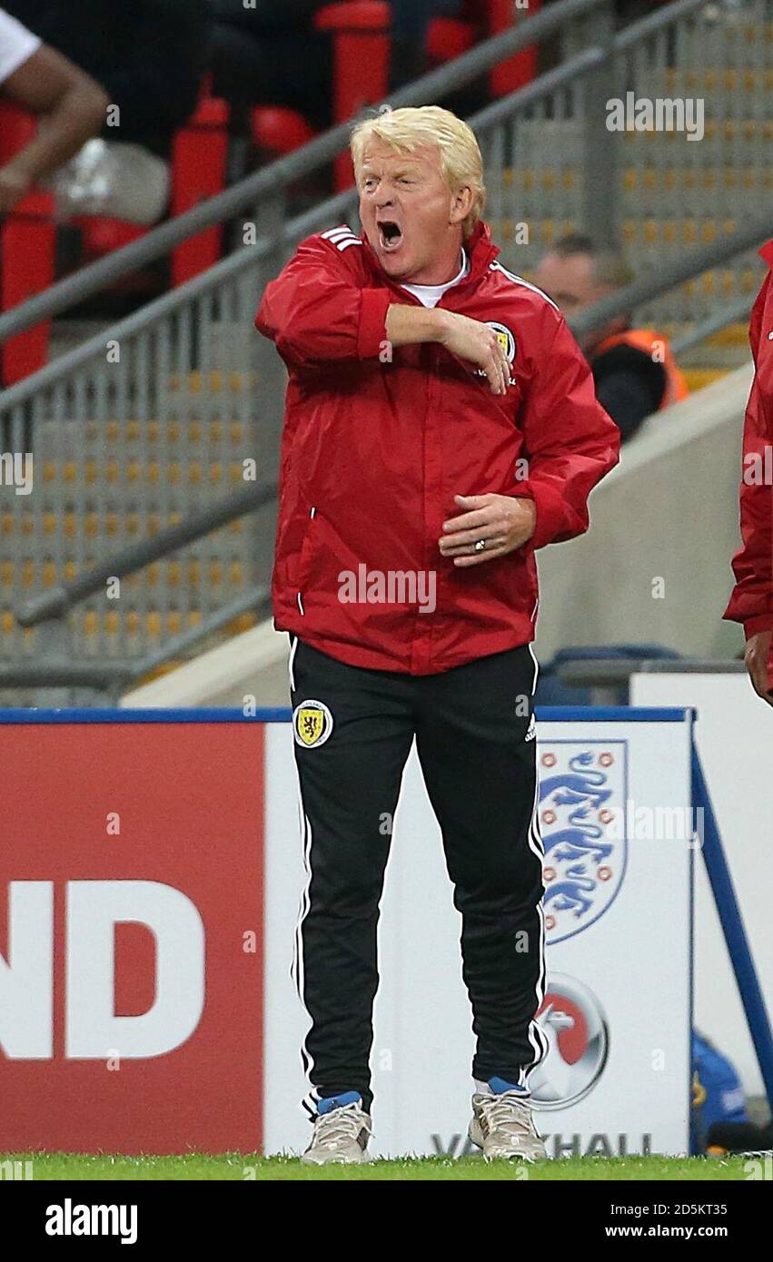 Gordon strachan hi-res stock photography and images - Alamy