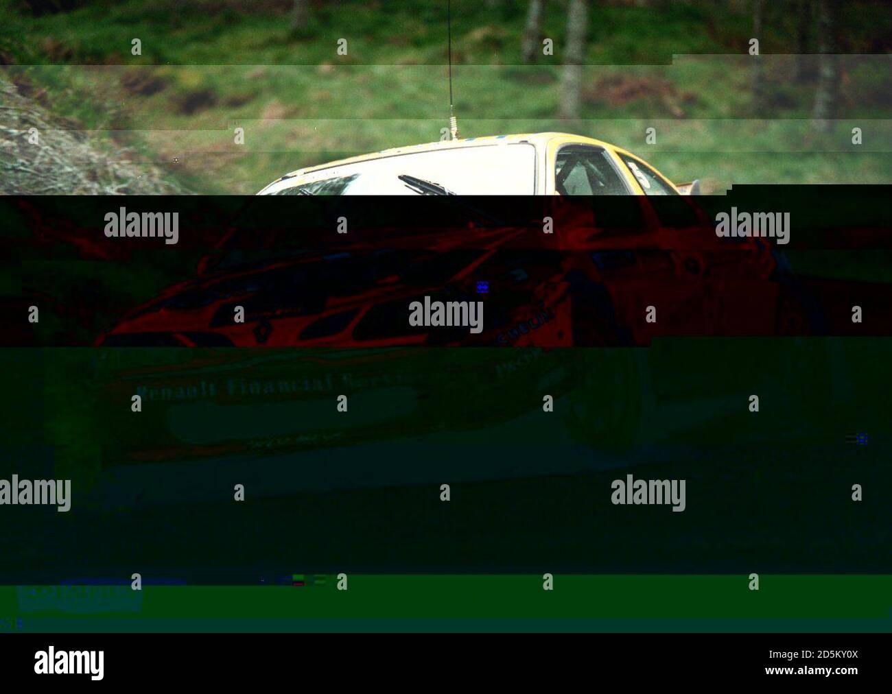 31/5/96 .... Scottish Rally .... Robbie Head and Bryan Thomas steer ...