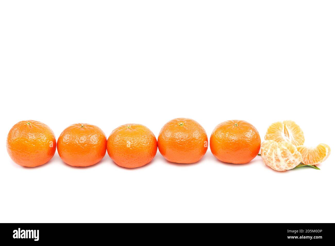Fresh tangerines isolated on white background Stock Photo - Alamy