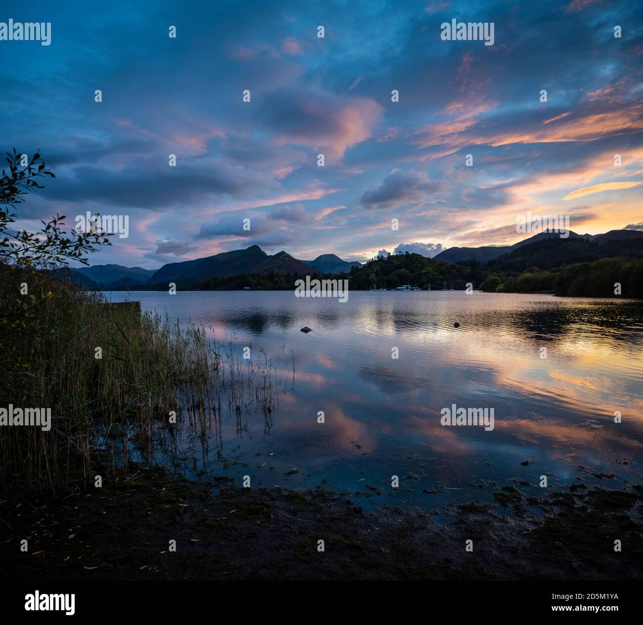 Sunset over Derwentwater, Keswick, Lake District, UK Stock Photo - Alamy