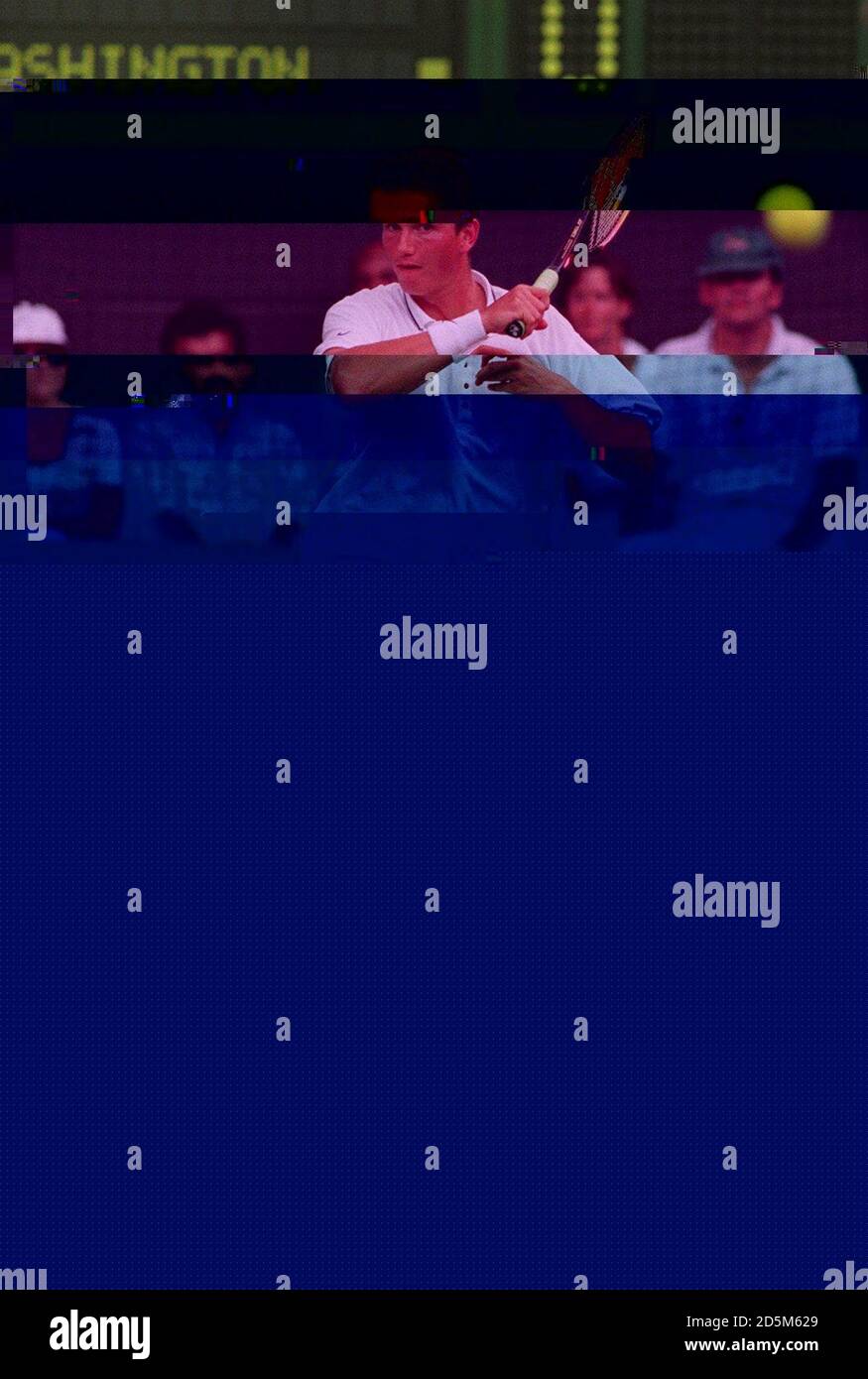 07-JUL-96 ... Wimbledon 96 ... Richard Krajicek plays a forehand return ...