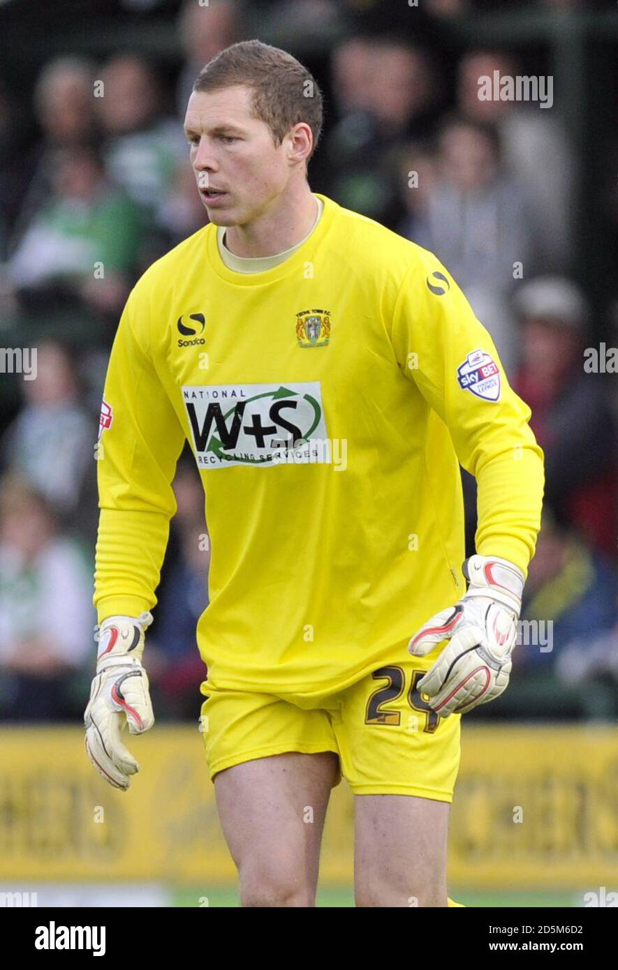 Goalkeeper Chris Dunn, Yeovil Town Stock Photo - Alamy