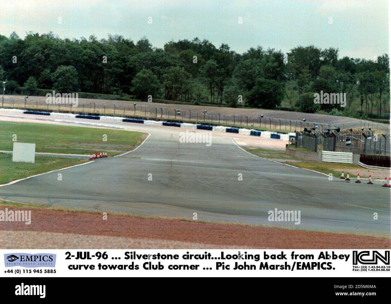 Silverstone circuit. Looking back from Abbey curve towards Club corner ...