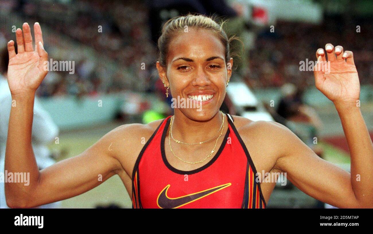 Cathy freeman hi-res stock photography and images - Alamy
