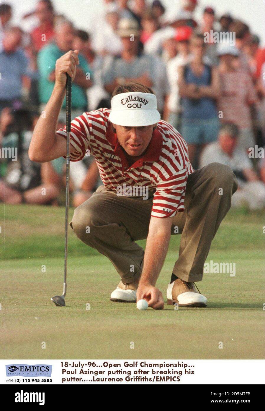 Paul Azinger putting after breaking his putter Stock Photo - Alamy