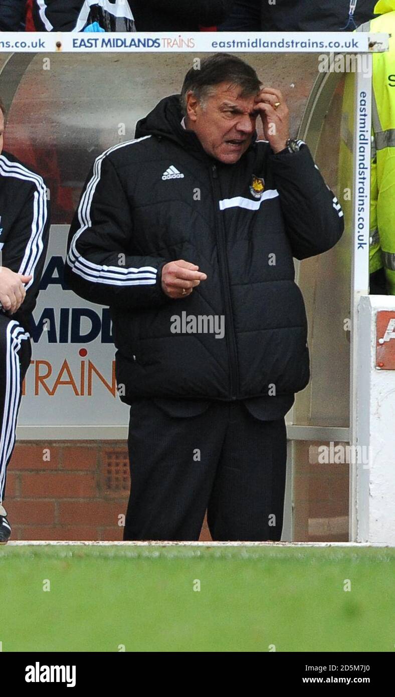 West ham uniteds sam allardyce during the game hi-res stock photography ...