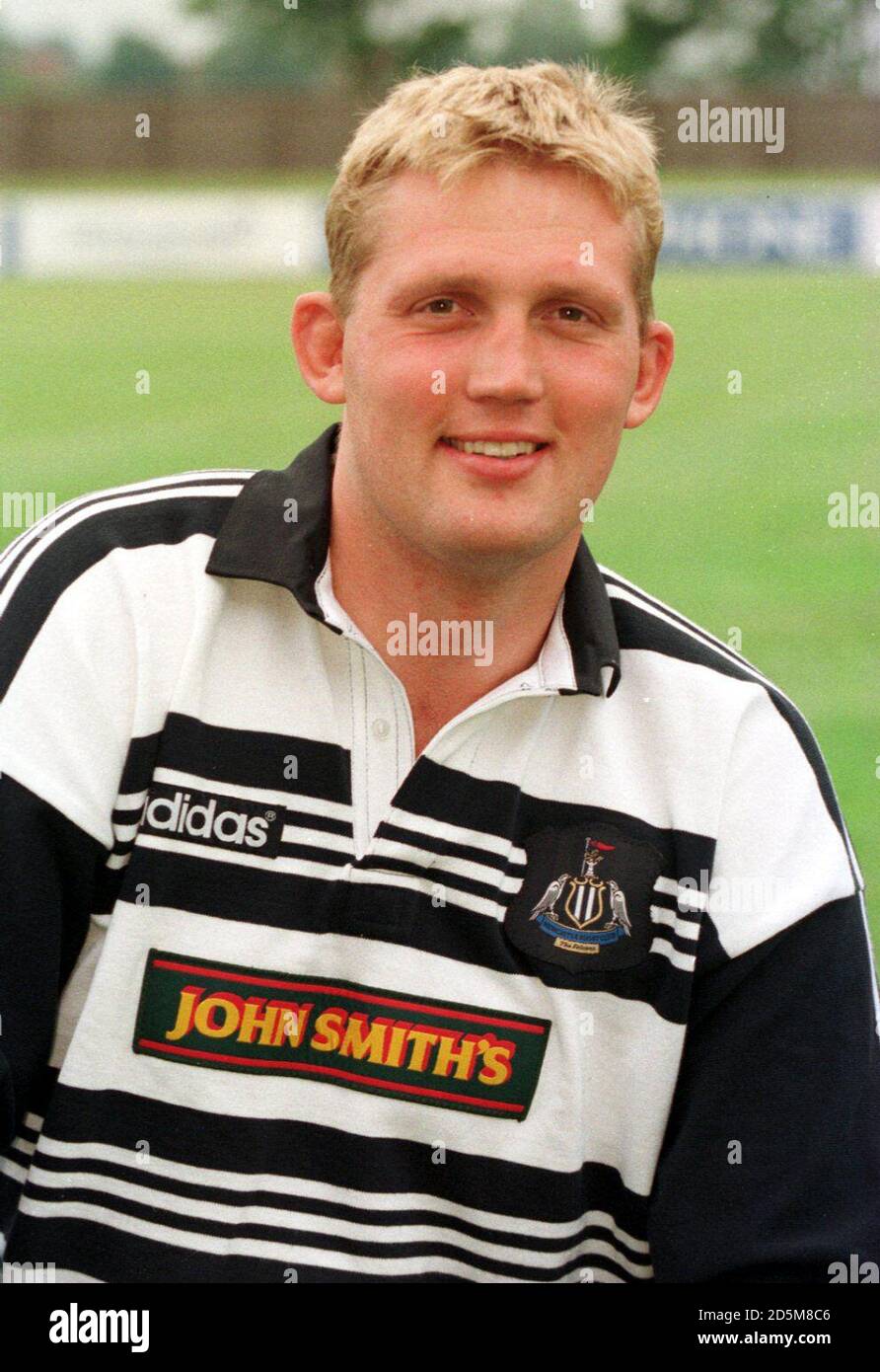 Doddie weir newcastle falcons hi-res stock photography and images - Alamy