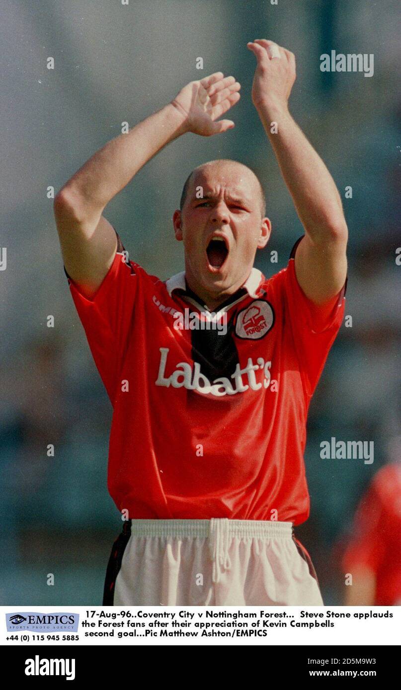 Steve Stone celebrates Kevin Campbell's second goal Stock Photo - Alamy