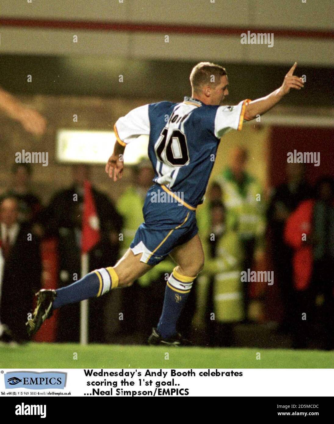 Wednesday's Andy Booth celebrates scoring the first goal Stock Photo ...