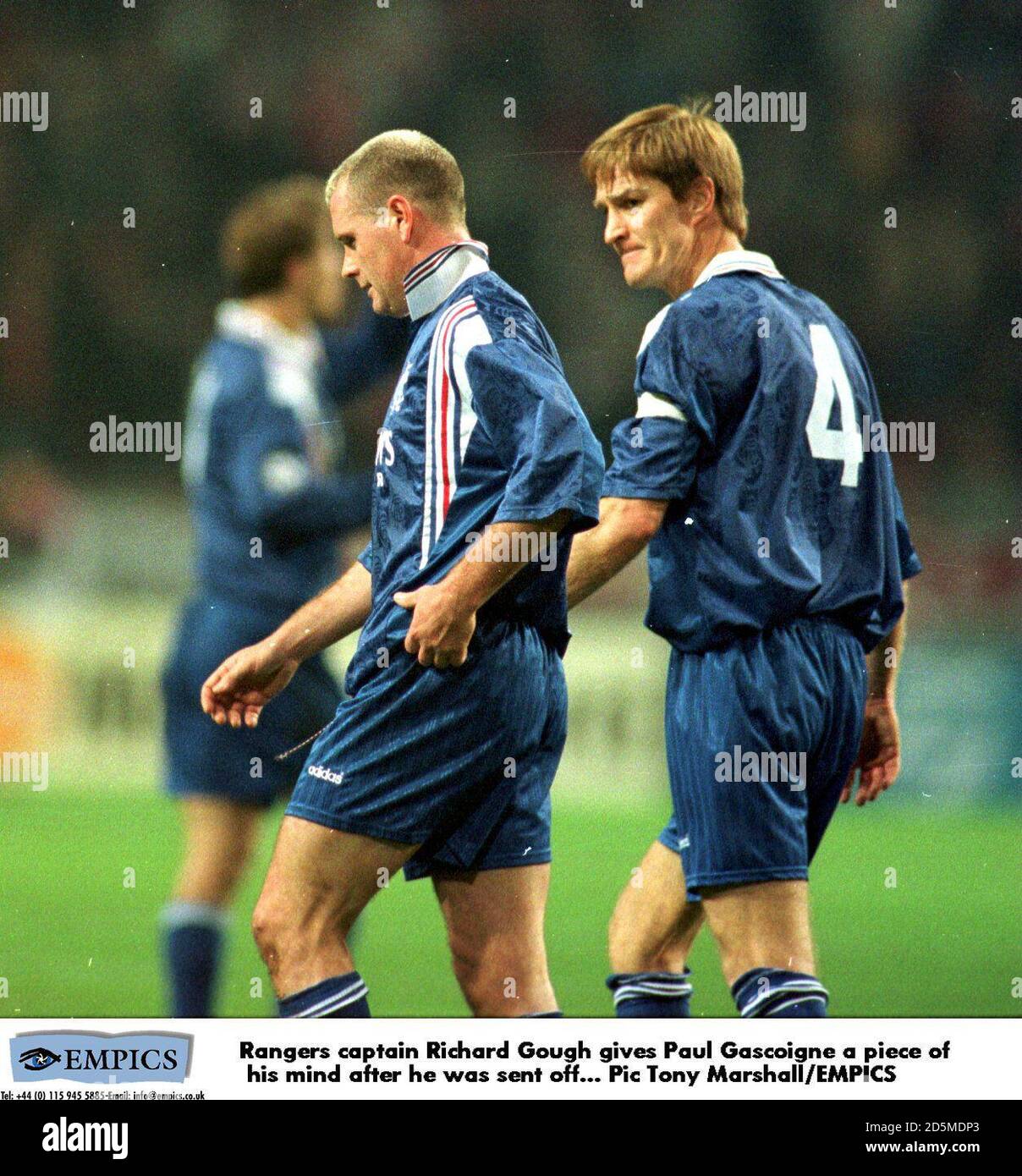Rangers captain Richard Gough gives Paul Gascoigne a piece of his mind ...