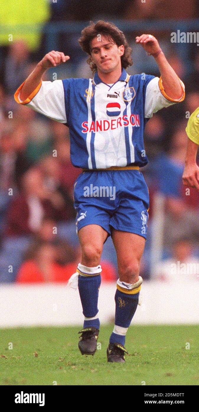 Soccer carbone hi-res stock photography and images - Alamy