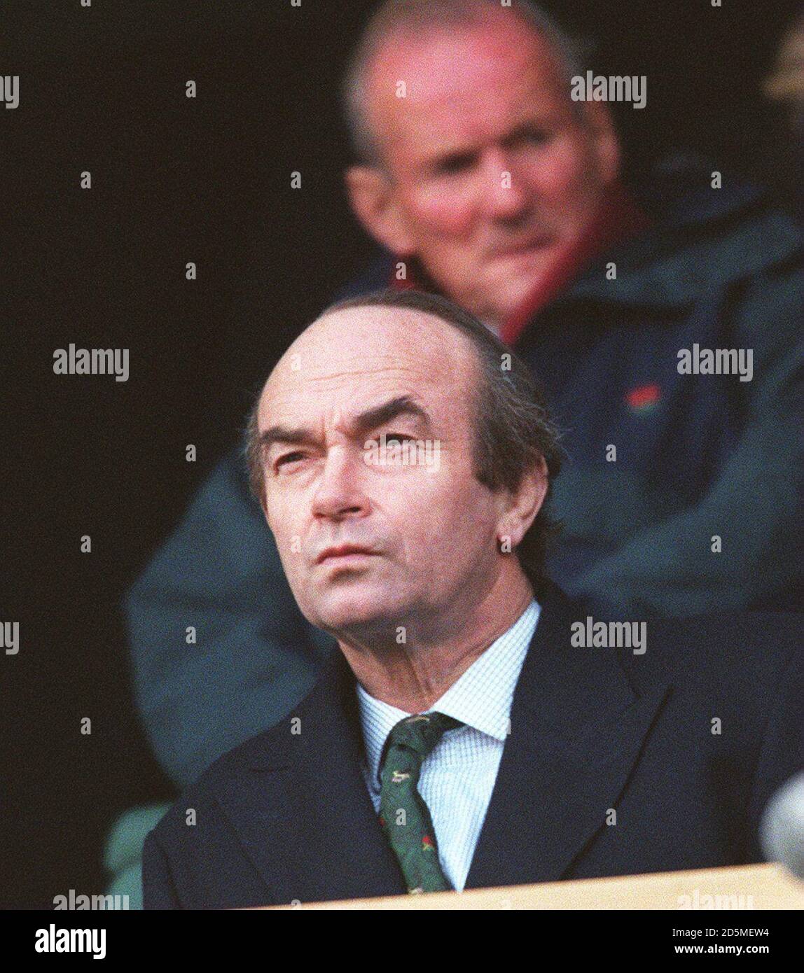 Secretary of the rugby football union hi-res stock photography and ...