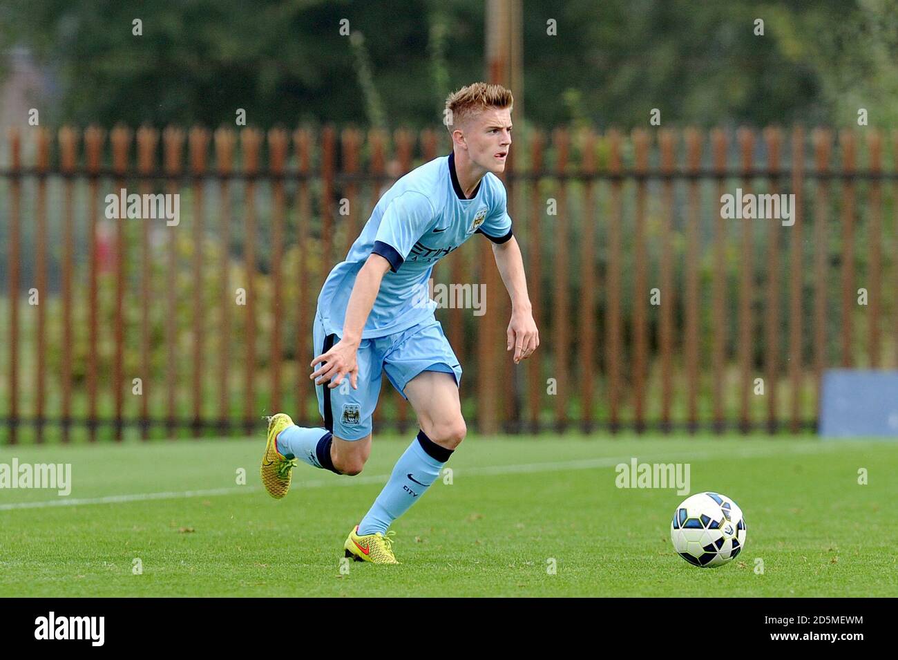 James hardy football hi-res stock photography and images - Alamy
