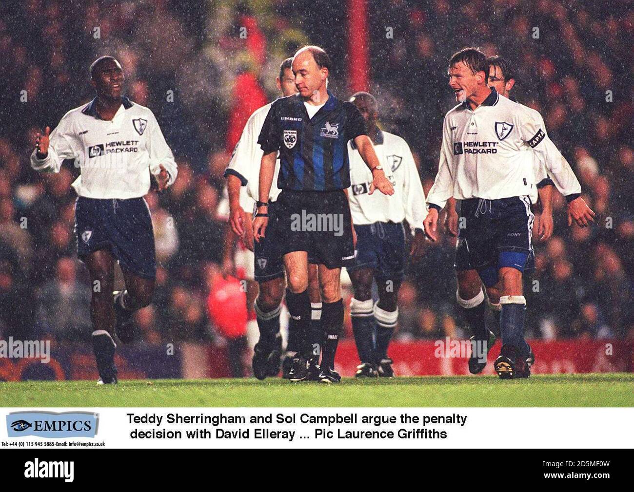 David elleray hi-res stock photography and images - Alamy