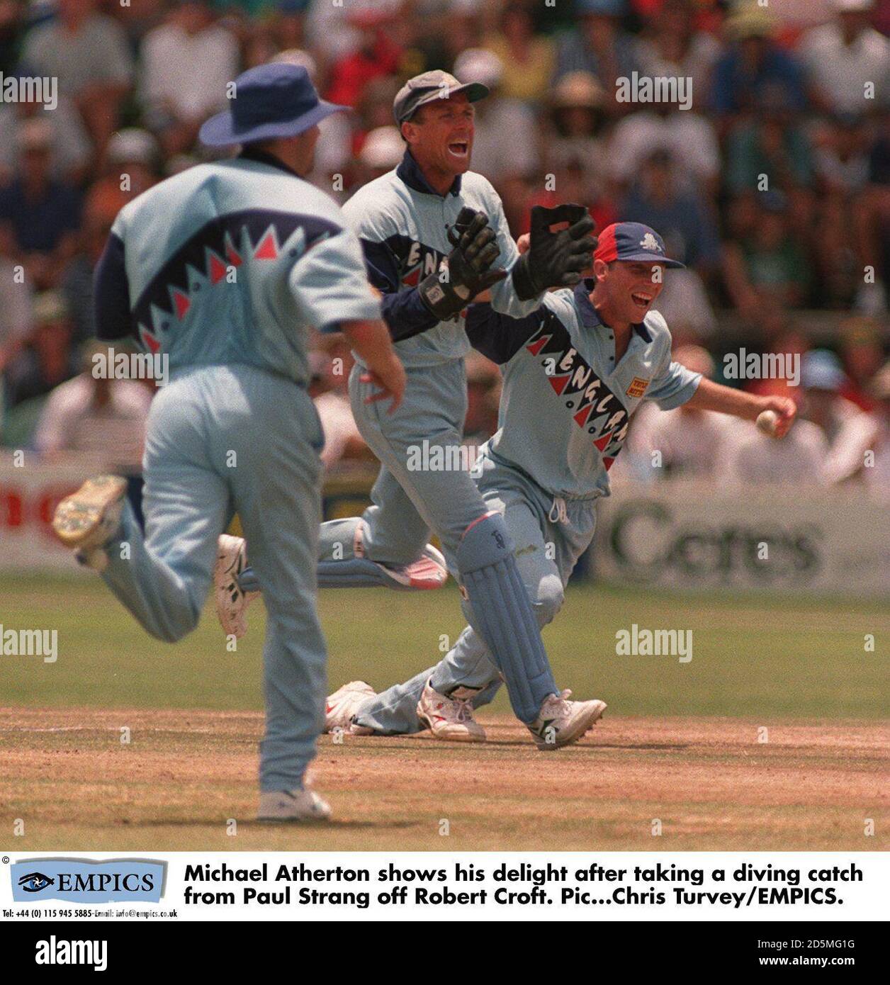 Robert croft and michael atherton hi-res stock photography and images ...