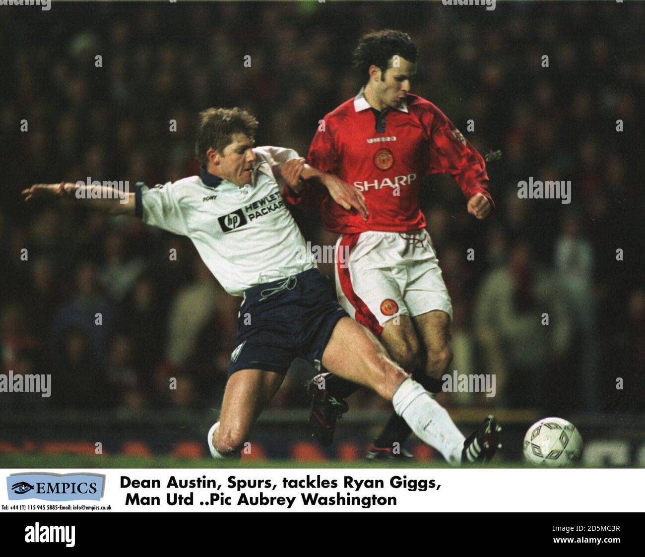 Dean Austin, Spurs, tackles Ryan Giggs, Manchester United Stock Photo ...
