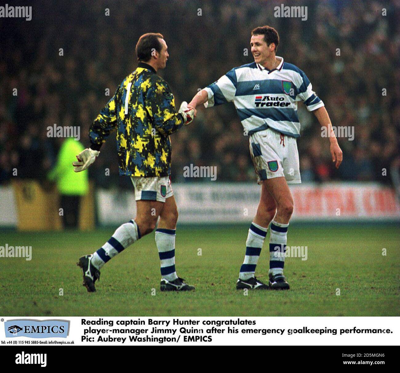 Barry hunter reading hi-res stock photography and images - Alamy