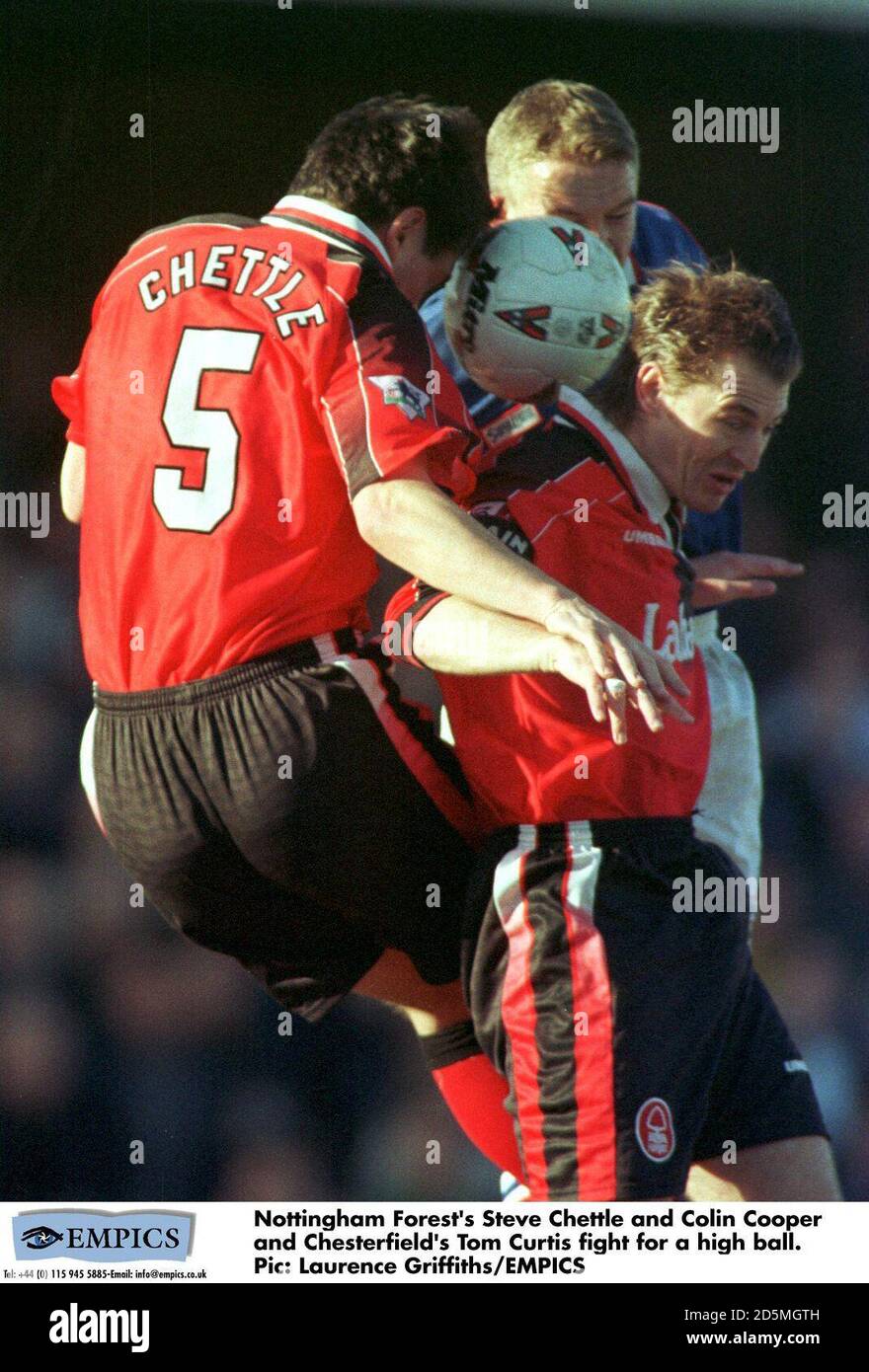 Nottingham Forest's Steve Chettle and Colin Cooper and Chesterfield's ...