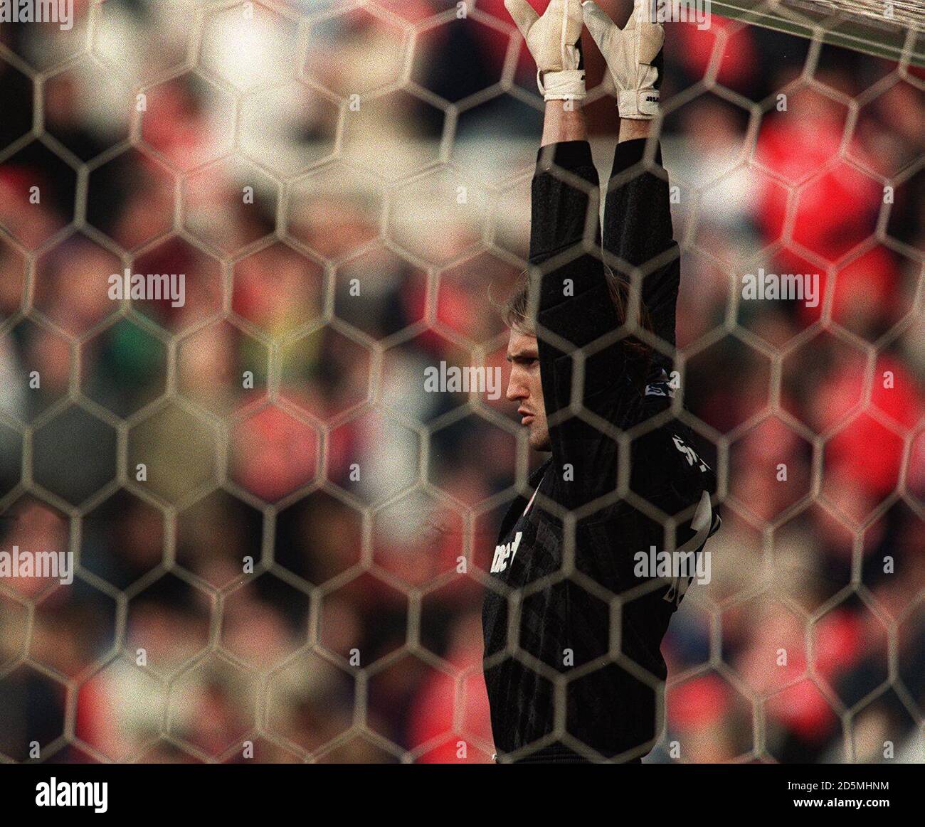 Mark schwarzer middlesbrough hi-res stock photography and images - Alamy