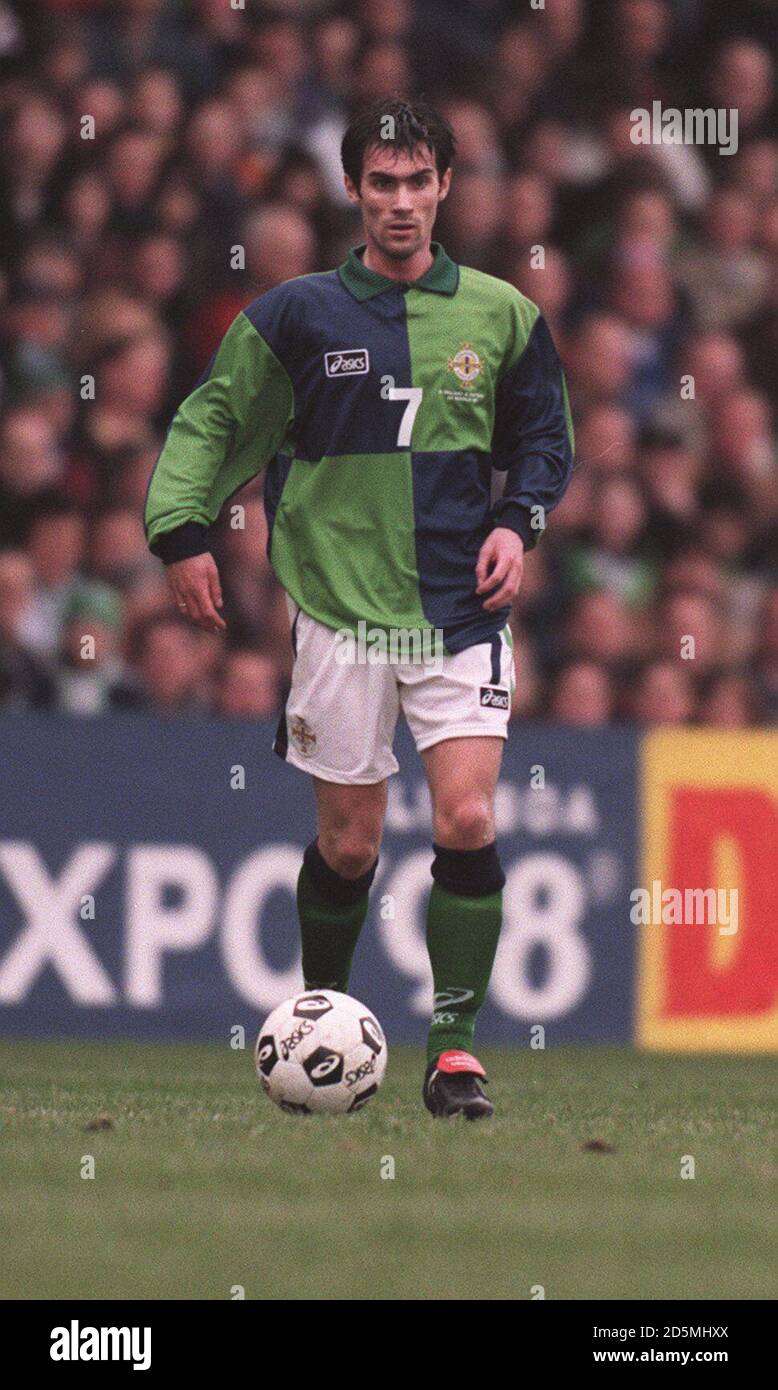 Keith gillespie football hi-res stock photography and images - Alamy