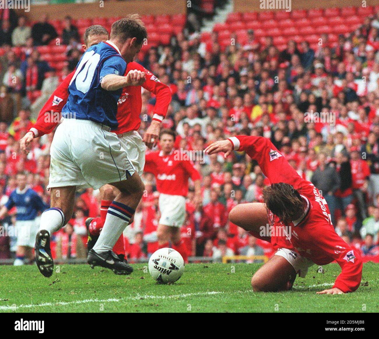 Jonathan Howard, Chesterfield gets past Clayton Blackmore ...