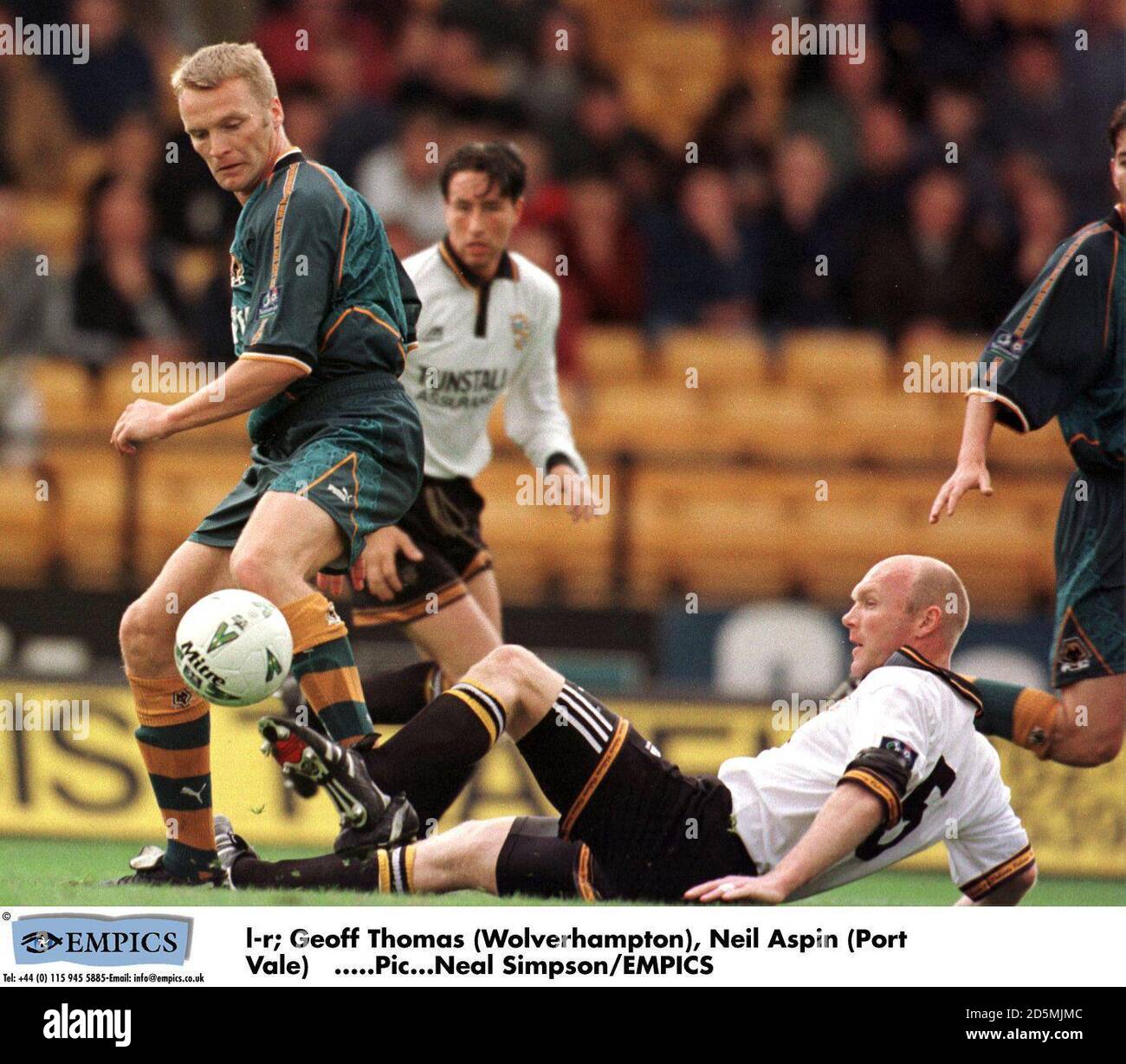 Geoff Thomas High Resolution Stock Photography and Images - Alamy