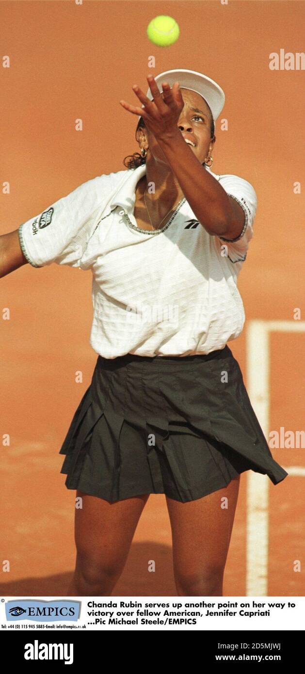 Chanda Rubin serves up another point on her way to victory over fellow ...