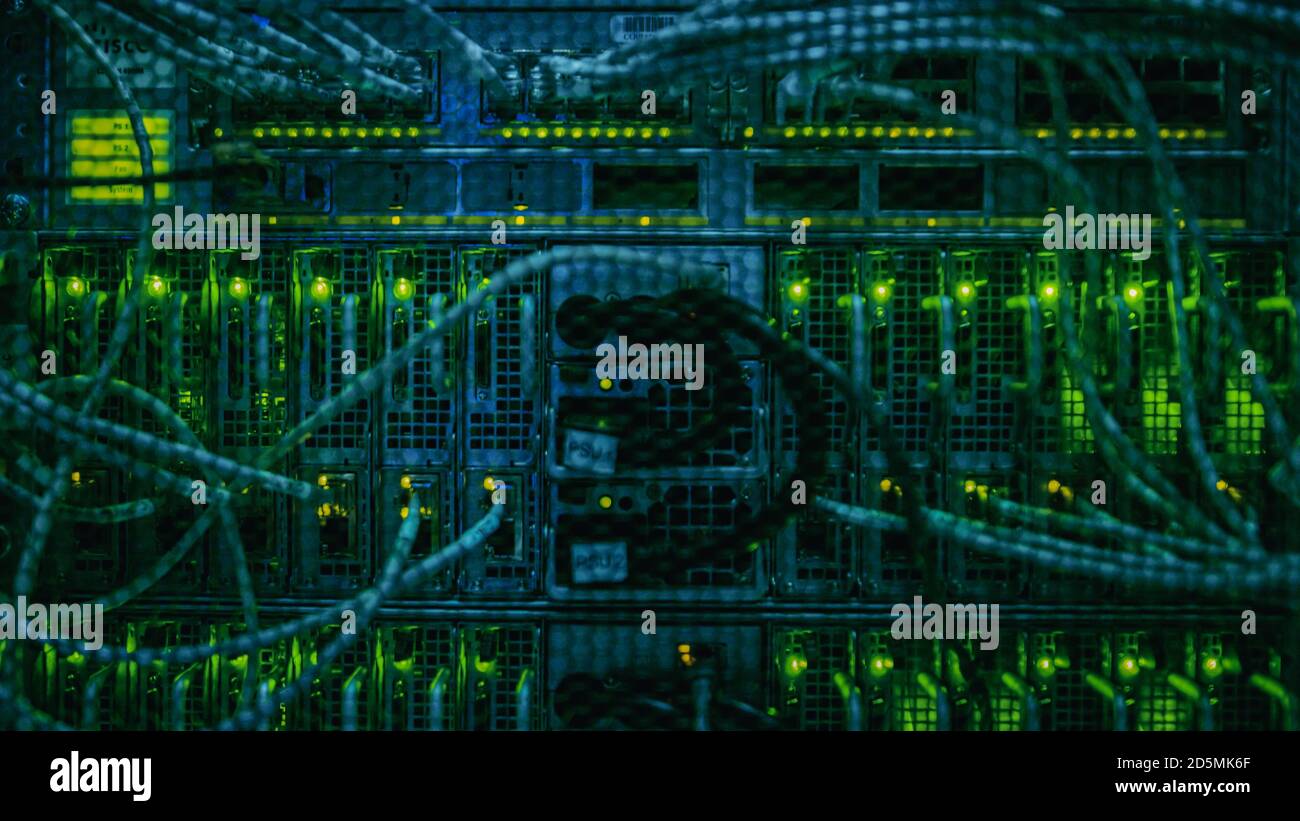 Network server lights hi-res stock photography and images - Alamy