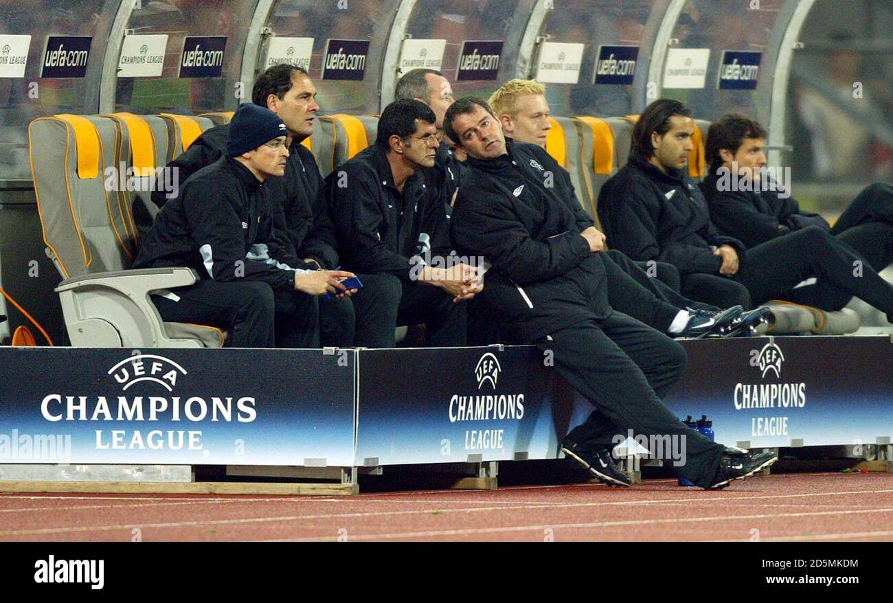 Chelsea assistant coach steve clarke hi-res stock photography and ...