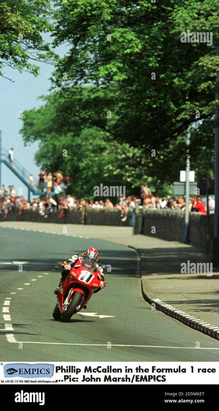 Phillip McCallen in the Formula One race Stock Photo - Alamy