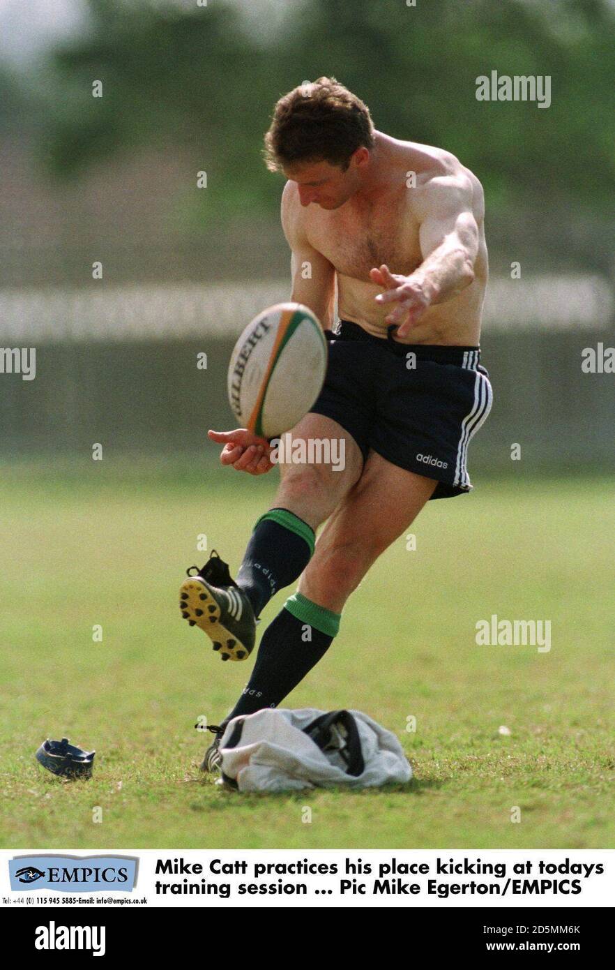 Rugby Union Training Mike Catt High Resolution Stock Photography and ...