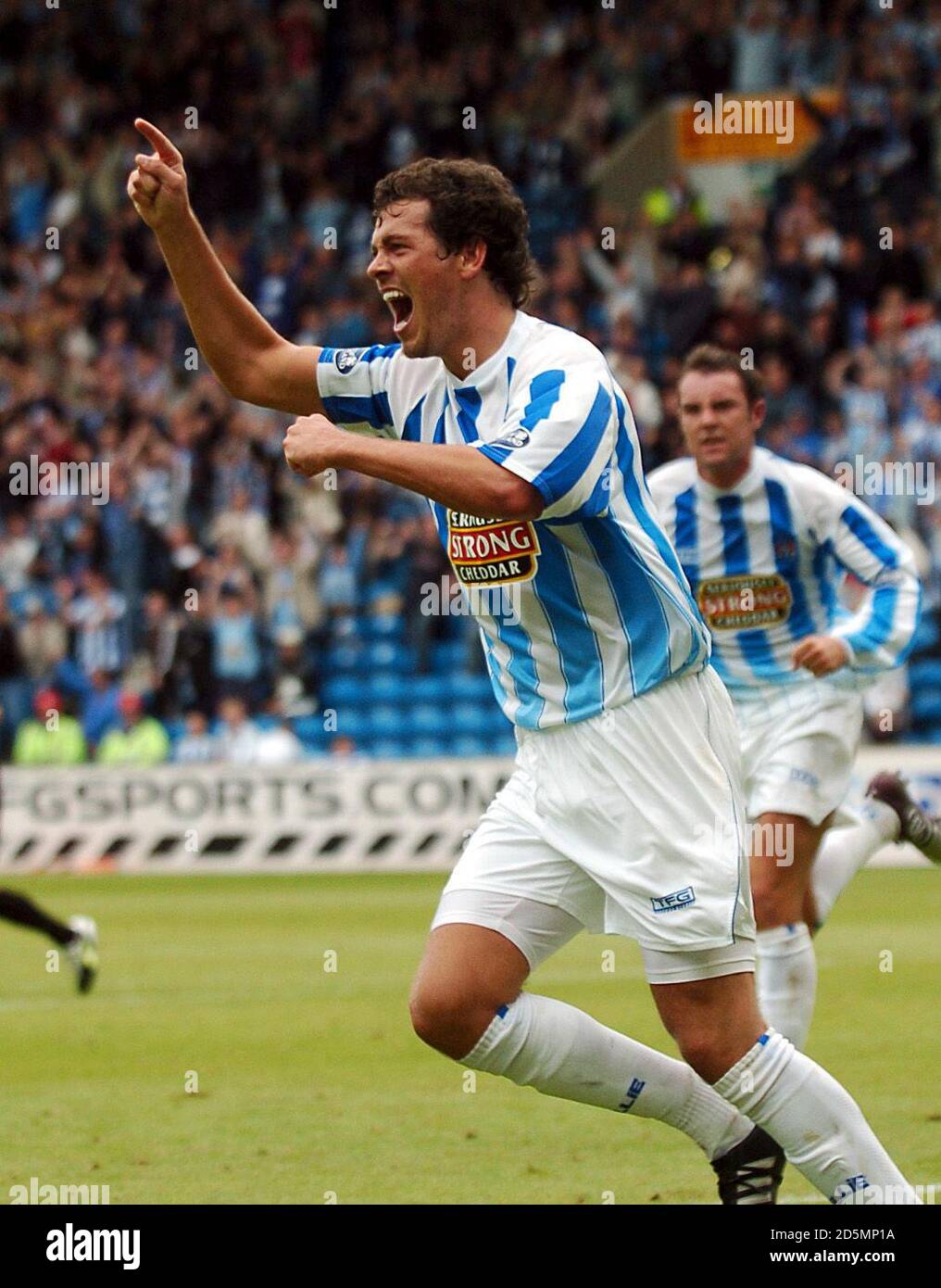 Kilmarnock's Gordon Greer celebrates scoring Stock Photo - Alamy