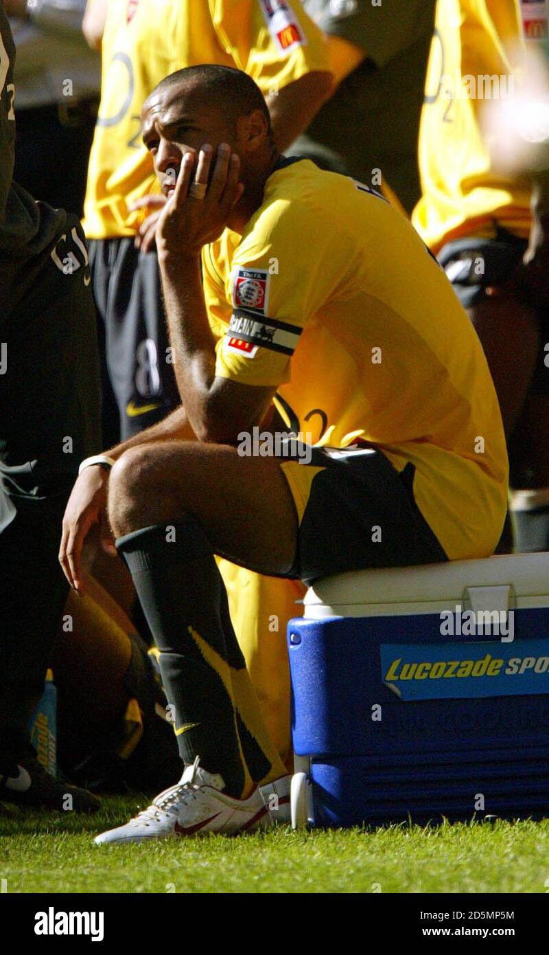 Thiery henry hi-res stock photography and images - Alamy