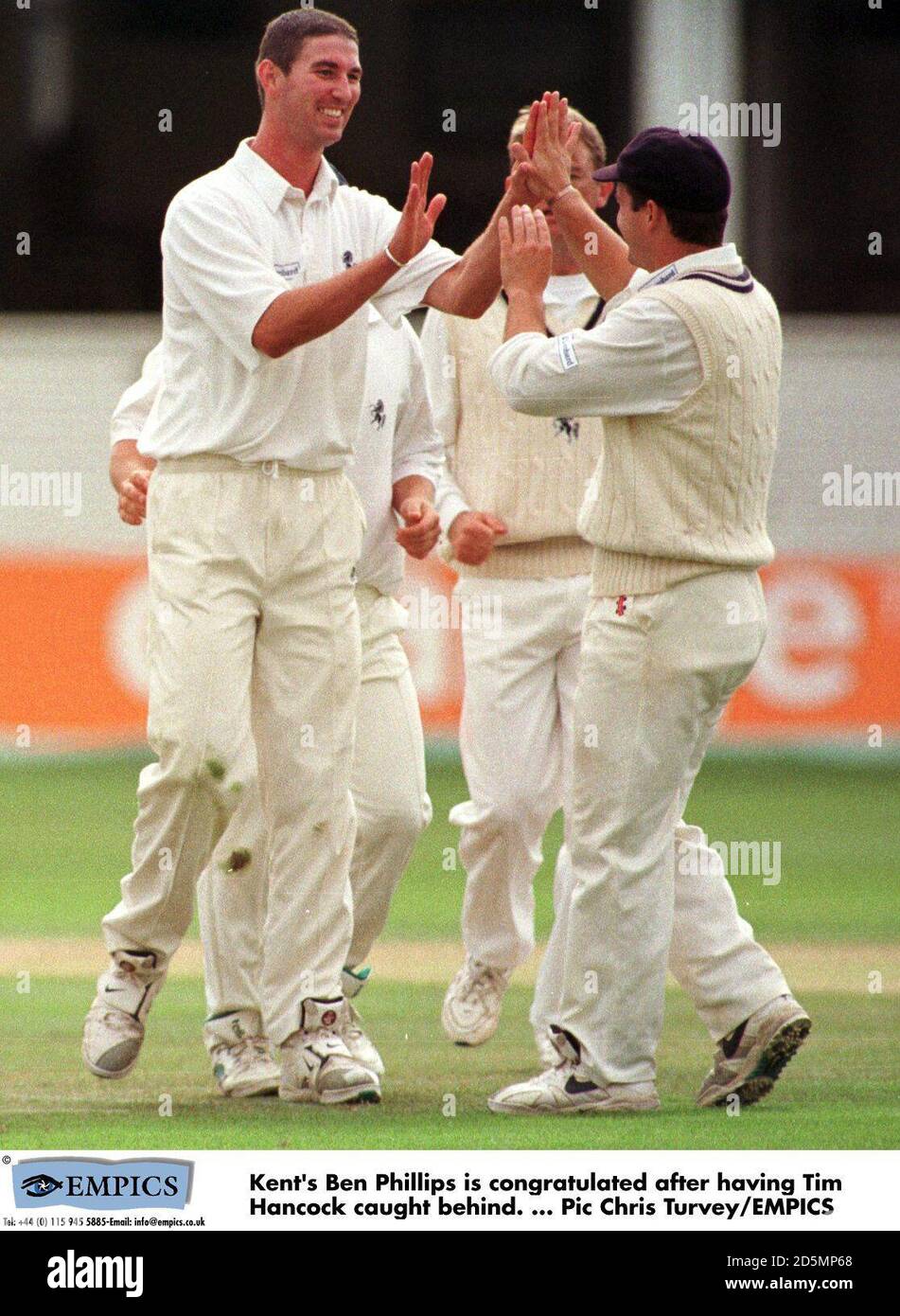 Cricket tim hancock hi-res stock photography and images - Alamy